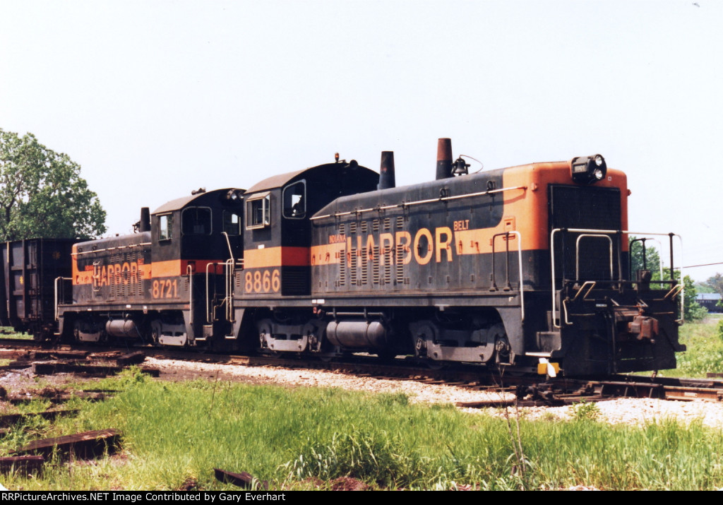 IHB SW7 #8866 & IHB NW2 #8721